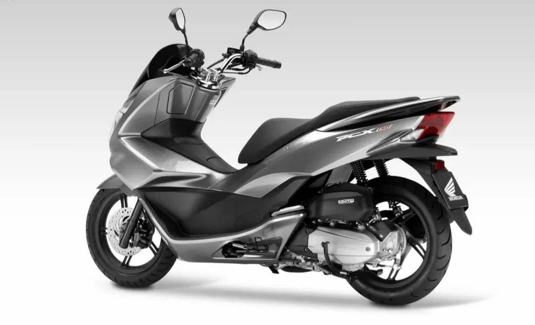 传奇的背后：行销全球的都市经典车型Honda PCX_搜狐汽车_搜狐网