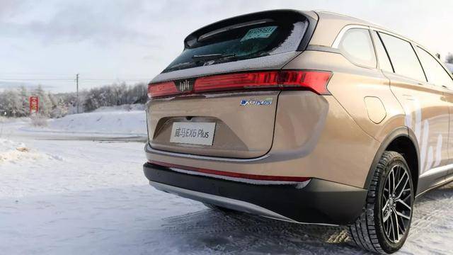 威马EX6 Plus试驾：零下20度，大空间超智能牛气中国SUV实力曝光_搜狐汽车_搜狐网