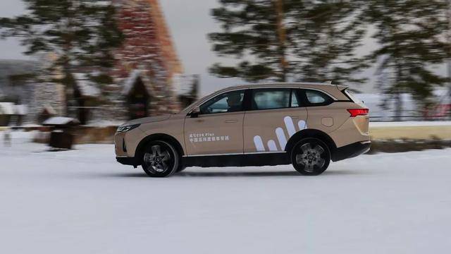 威马EX6 Plus试驾：零下20度，大空间超智能牛气中国SUV实力曝光_搜狐汽车_搜狐网