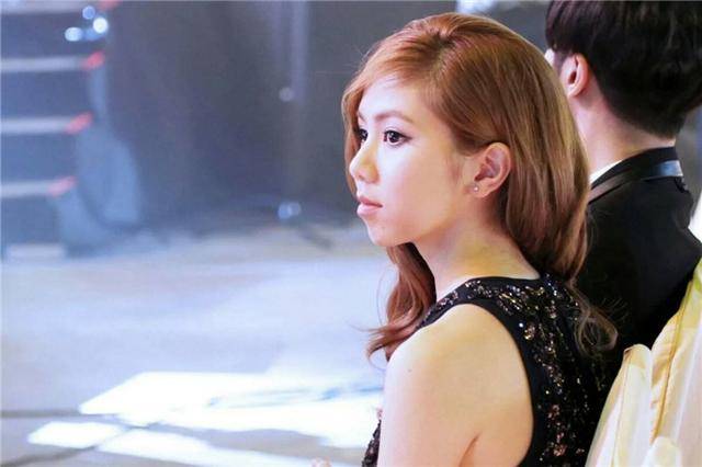 邓紫棋男友是谁现状如何？邓紫棋男友Mark Ngai资料背景遭扒_王国旌_网友_恋情