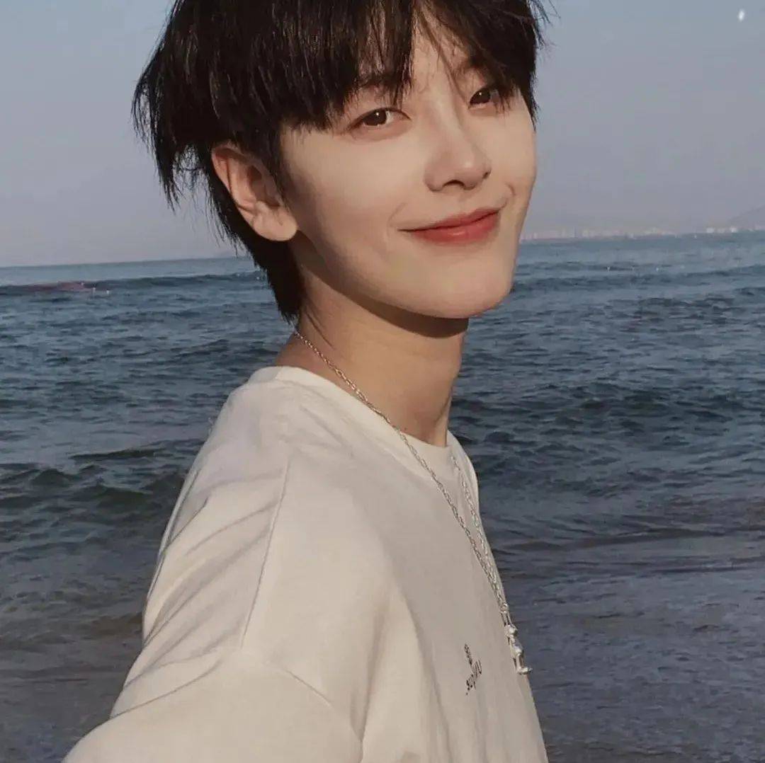 又酷又爱的壁纸 ੭_壁纸_爱的