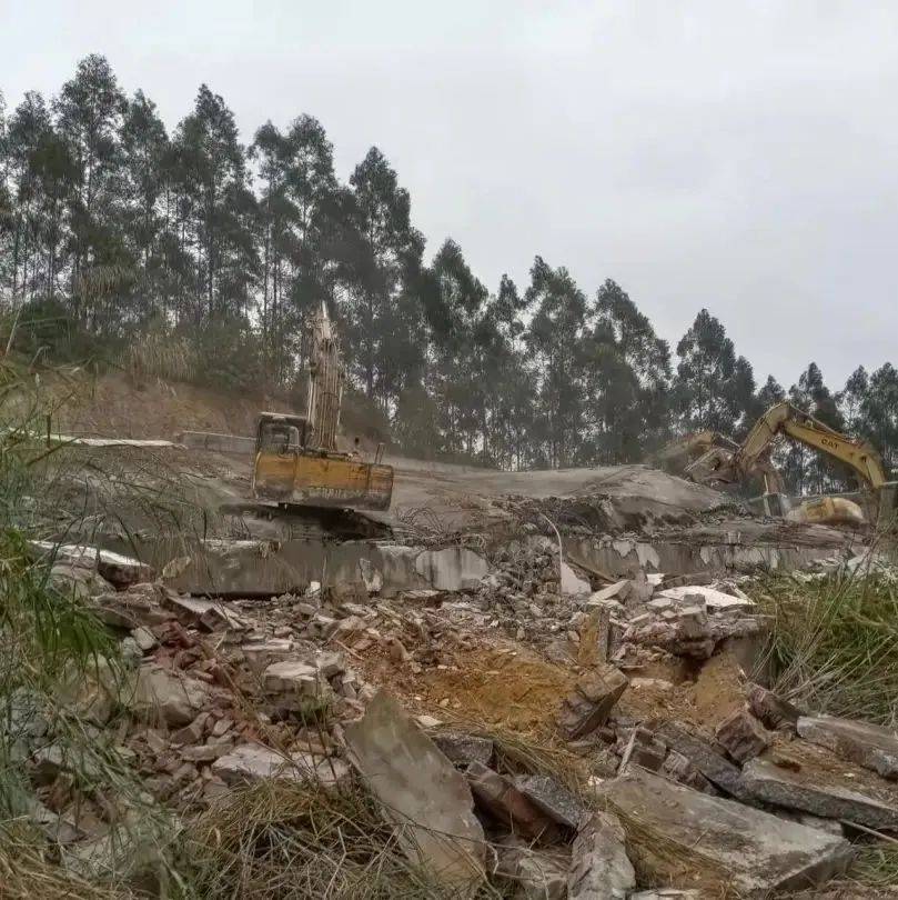 被责令整改仍抢建,拆!违法进行建设