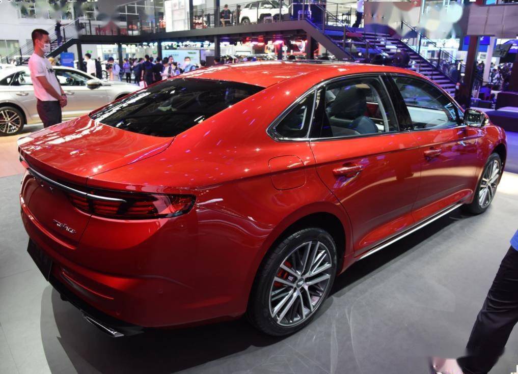 十多万谁最良心？这车全系2.0T，CMA架构，别说速腾，雅阁都不行_搜狐汽车_搜狐网