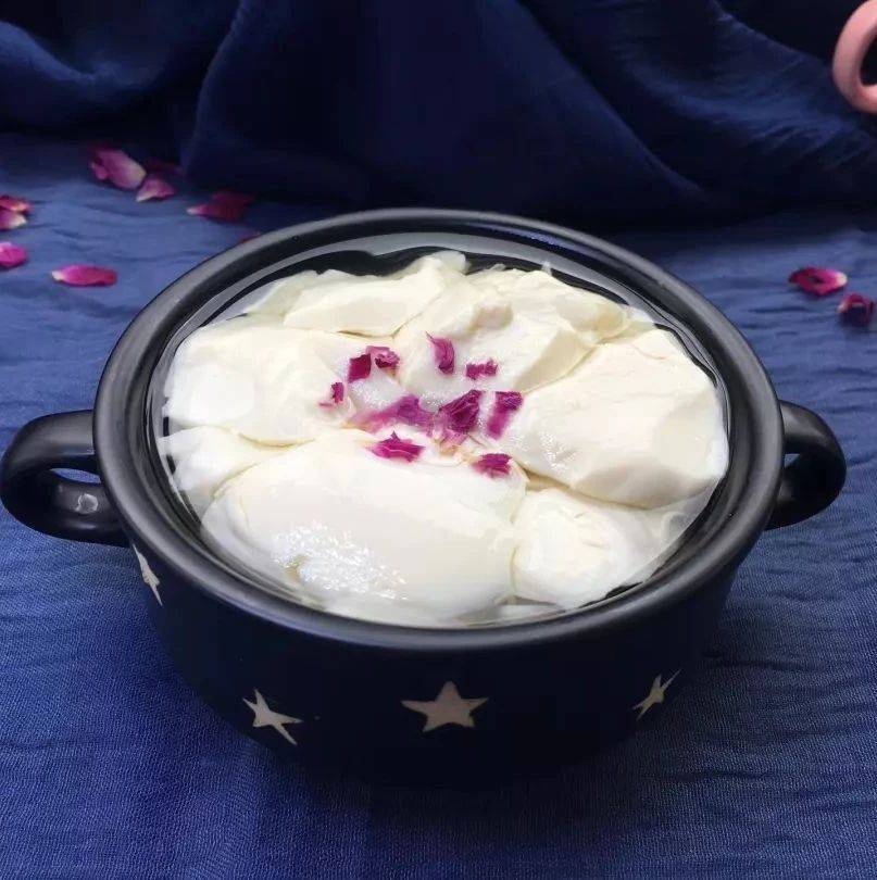 一碗豆腐脑(故事很短,道理很深)母亲献爱心妻子