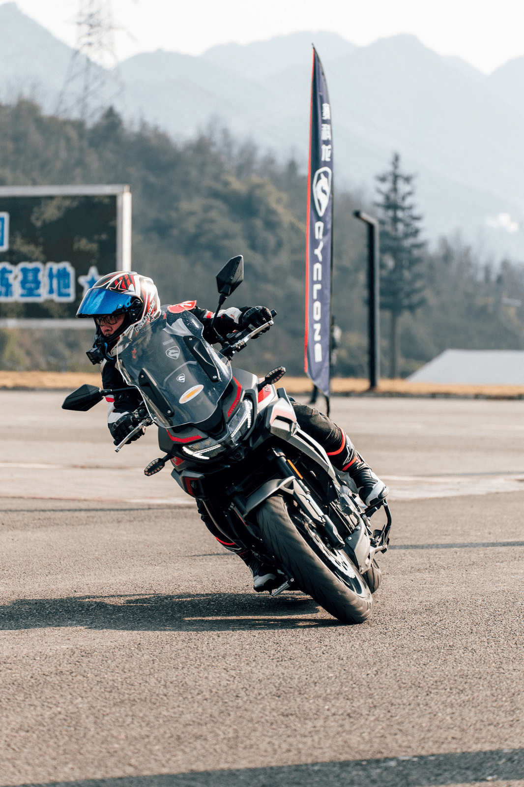 五年磨一剑（四）2月媒体品鉴日，RX6批量上市_搜狐汽车_搜狐网