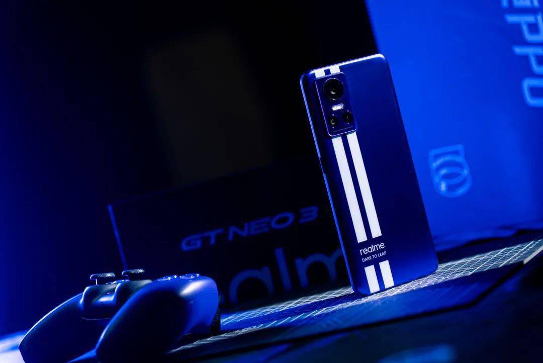 真我GT Neo3评测：年轻玩家的旗舰潮玩电竞新品_屏幕_mm_realme