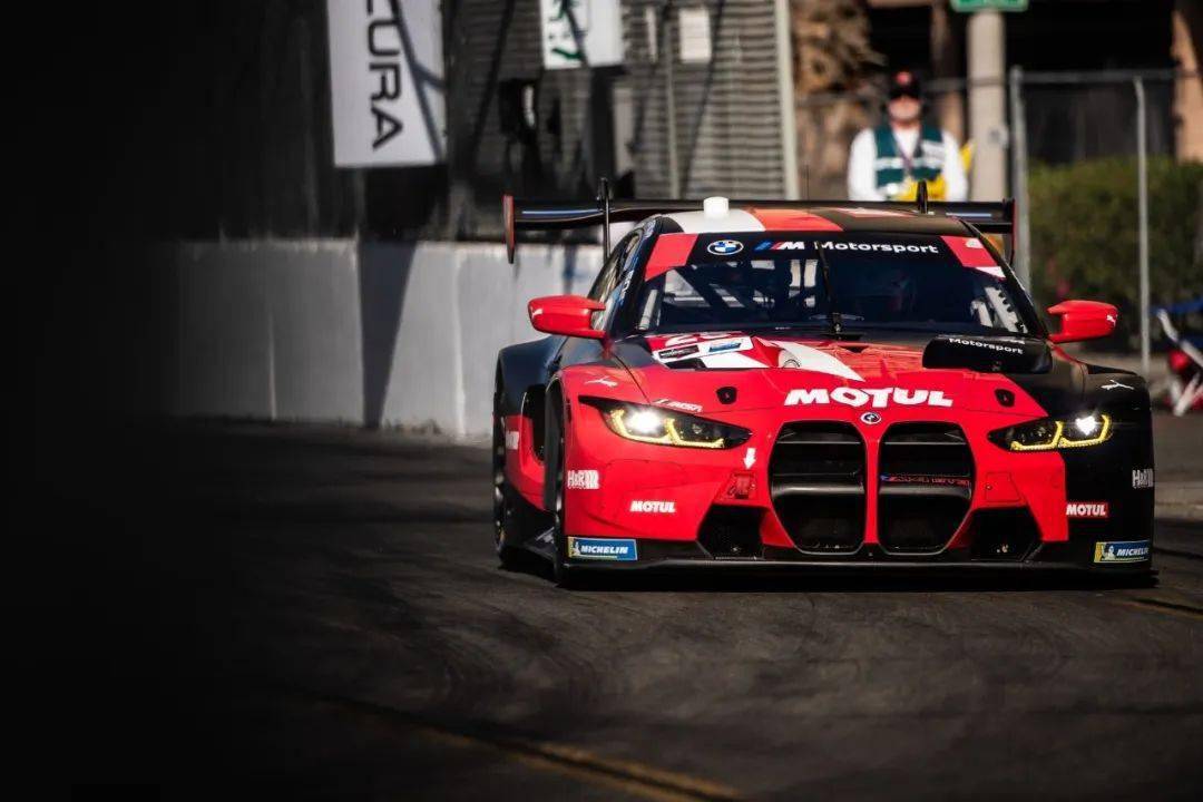 宝马M4 GT3首次获得IMSA GT Daytona组别胜利 | 乐惠车
