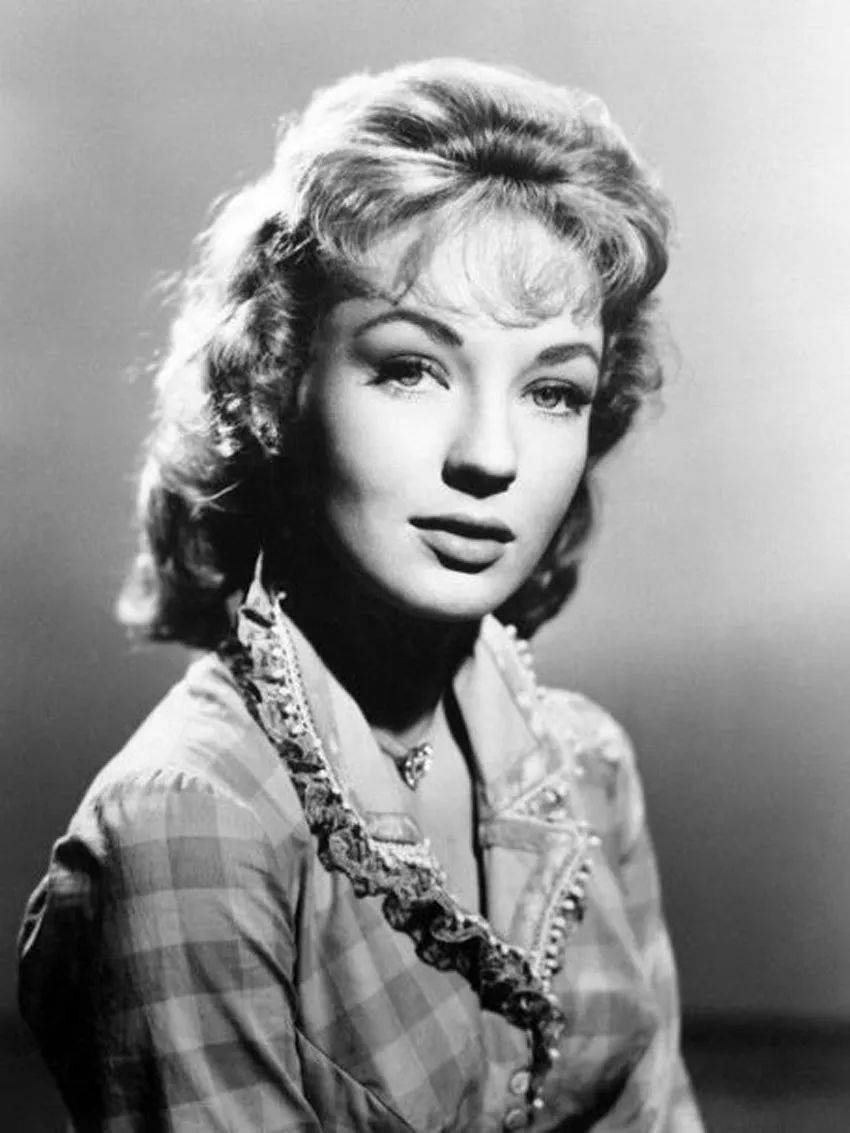 Matthew Klyn Erin Everly