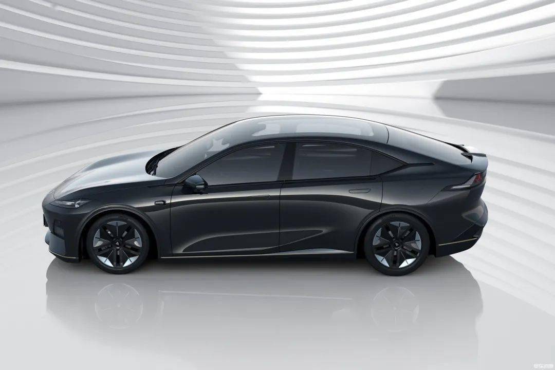 长安深蓝C385亮相第356批申报目录 命名为SL03_搜狐汽车_搜狐网