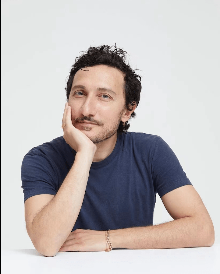 人事动向六条｜爱马仕CEO进入法拉利母公司董事会；Glossier 换新CEO；Etro迎来新创意总监；On，CK 等高管任命_Exor_首席_品牌