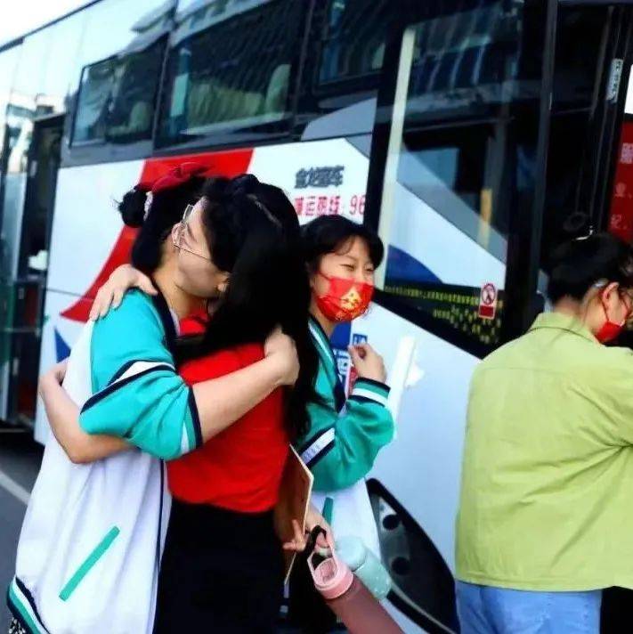【民办教育】2022青岛通济实验学校高考必胜，愿所有的考生都旗开得胜、心想事成、不负时代、不负青春。袁民即墨广播