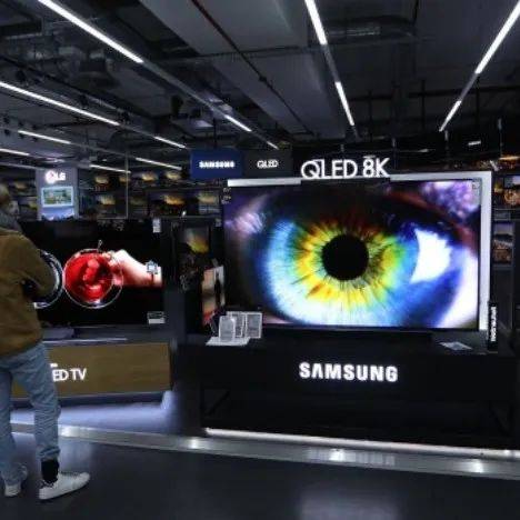 OLED | 三星显示以3亿美元收购德国OLED材料公司Cynora_季度_面板_全球