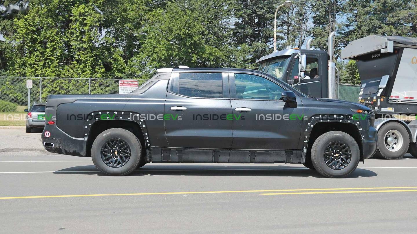雪佛兰索罗德 EV 路试谍照首曝，将于 2023 年交付_搜狐汽车_搜狐网