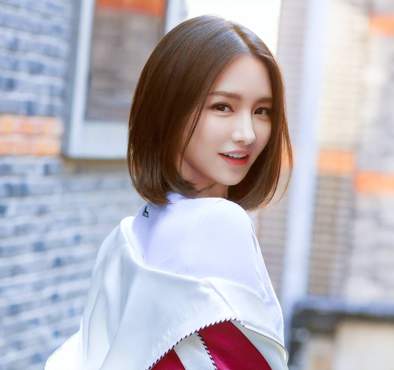 江湖再见！Miss宣布停播，为梦想坚持直播长达十三年_日记_排位_行业