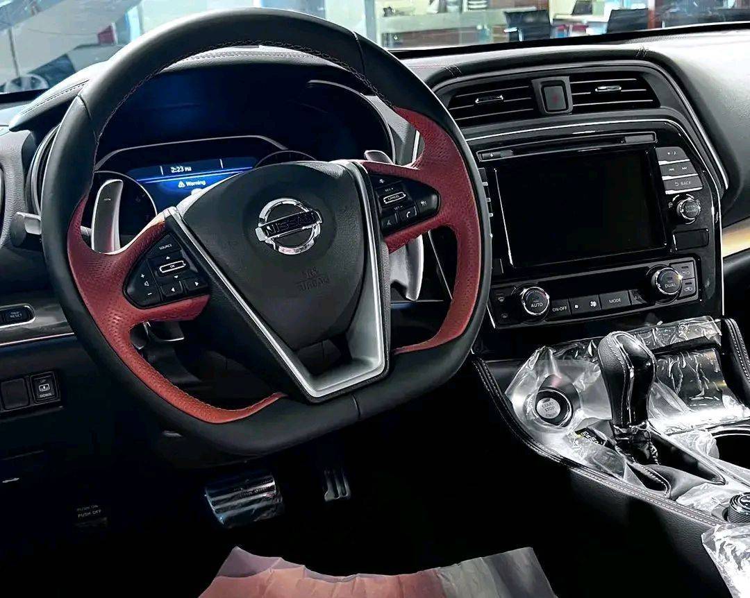 2023美版日产天籁：悬浮车顶，2.0T+CVT，尺寸超越本田雅阁，犀利_搜狐汽车_搜狐网