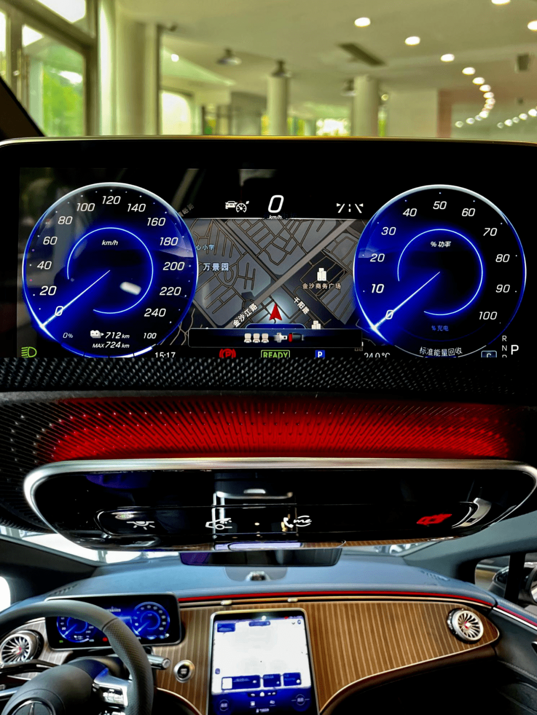 探店奔驰全新EQE 50万+豪华中大型电动车，一部伟大的作品_搜狐汽车_搜狐网