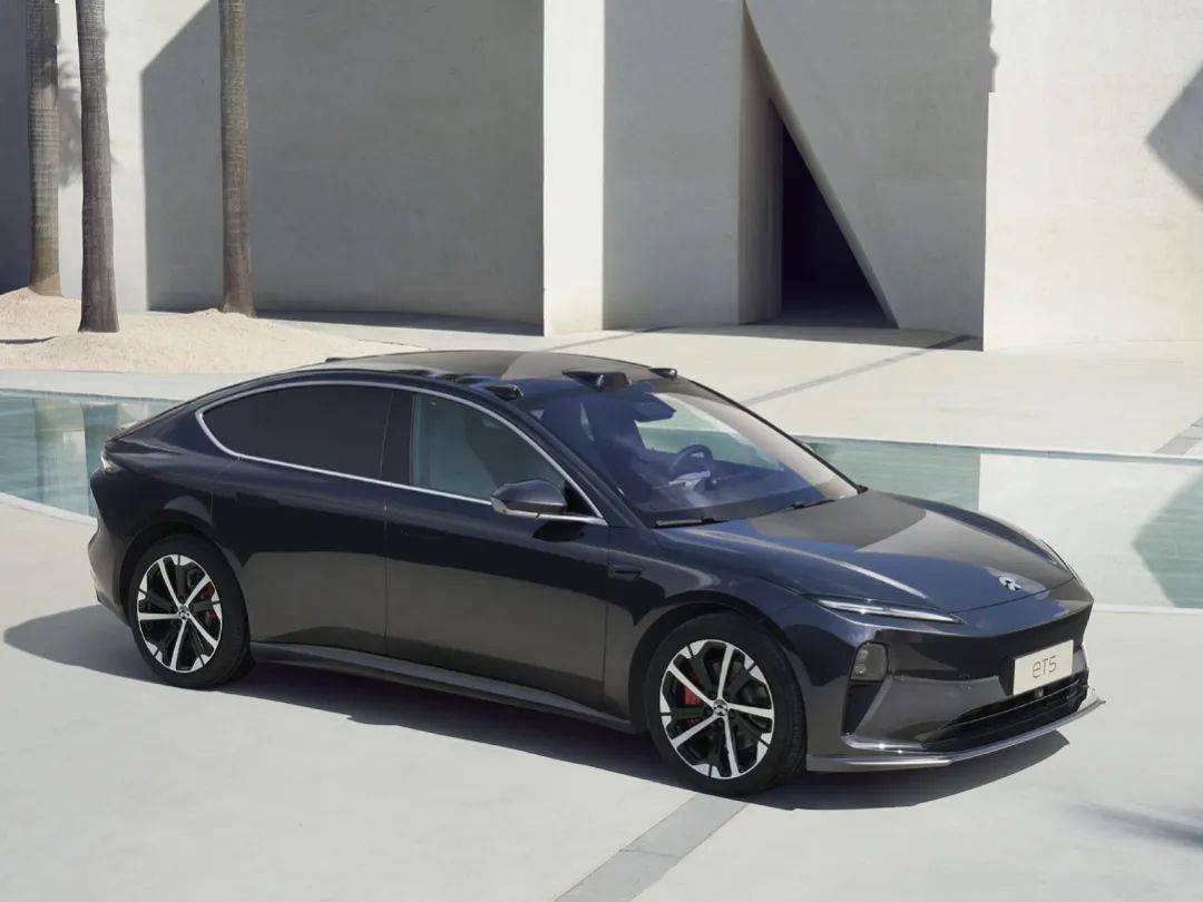 NIO ET5外观&内饰全色实拍来了！_搜狐汽车_搜狐网