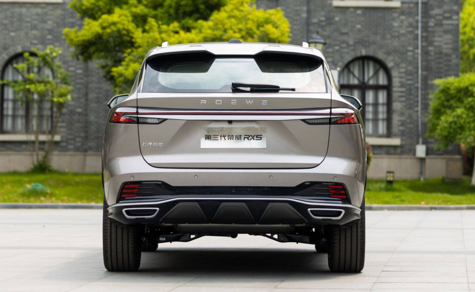 工作后买第一台SUV？全新第三代荣威RX5可以考虑_搜狐汽车_搜狐网