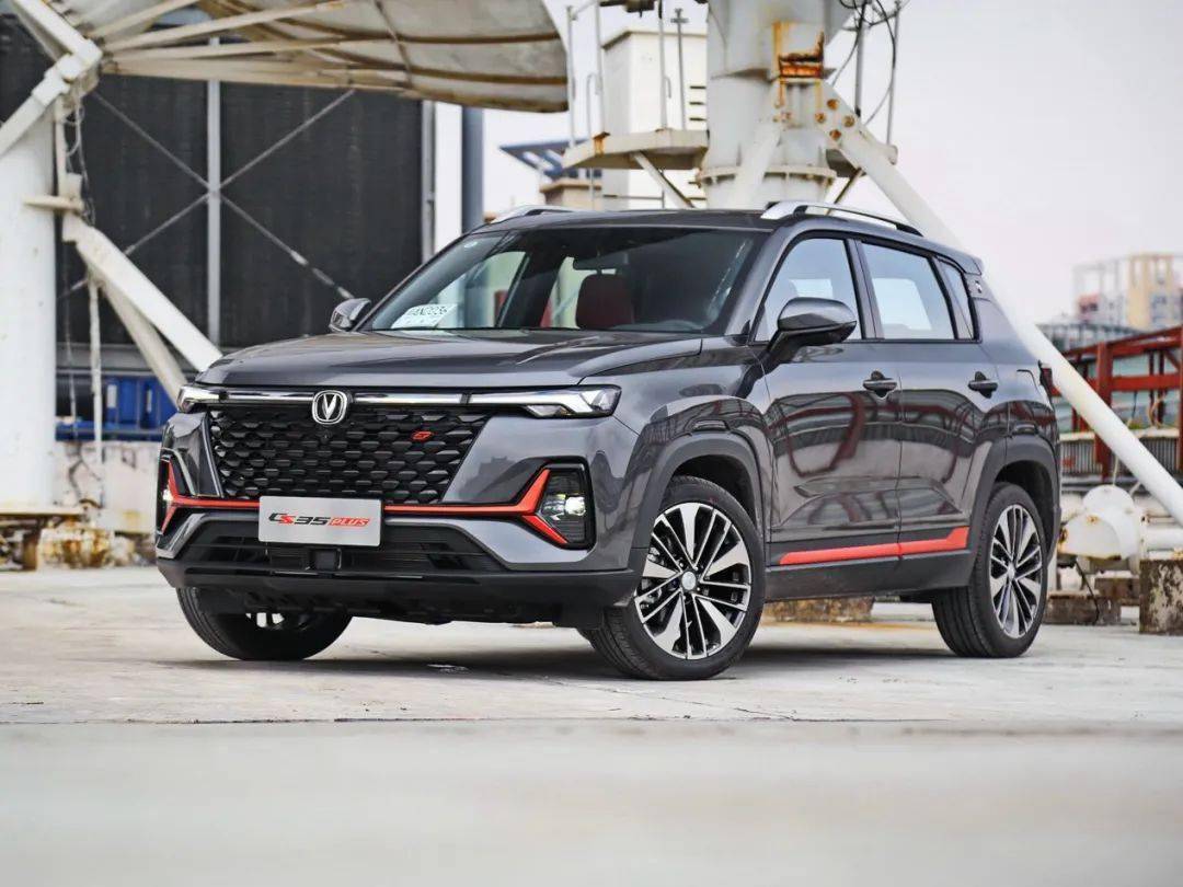 10万买SUV，4.5米，197马力，还有6AT和驾驶辅助，缺点竟是..._搜狐汽车_搜狐网