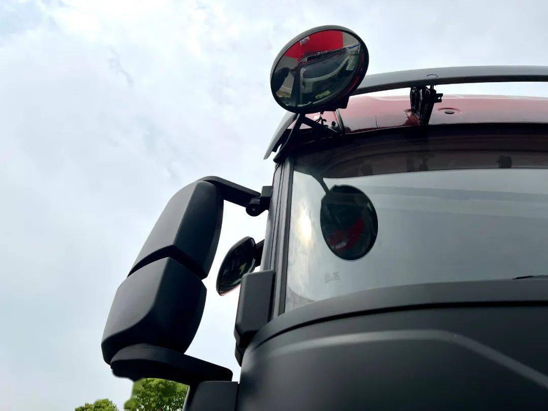 华菱S11/X9同步上市！38.3万起售！详细评测来了！_搜狐汽车_搜狐网