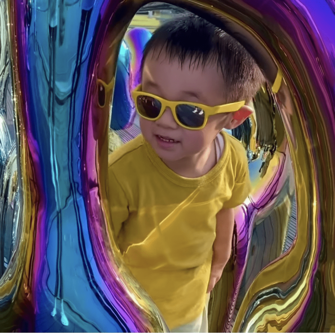 古巨基中秋节晒3岁儿子萌照，Kuson活泼爱笑，越来越像爸爸_都会_保养_孩子