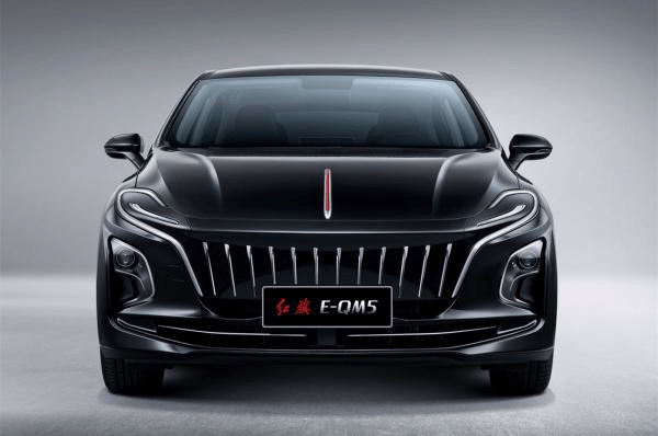 红旗E-QM5 PLUS 闪耀红旗科技之光 绿动新生 E路领航_搜狐汽车_搜狐网