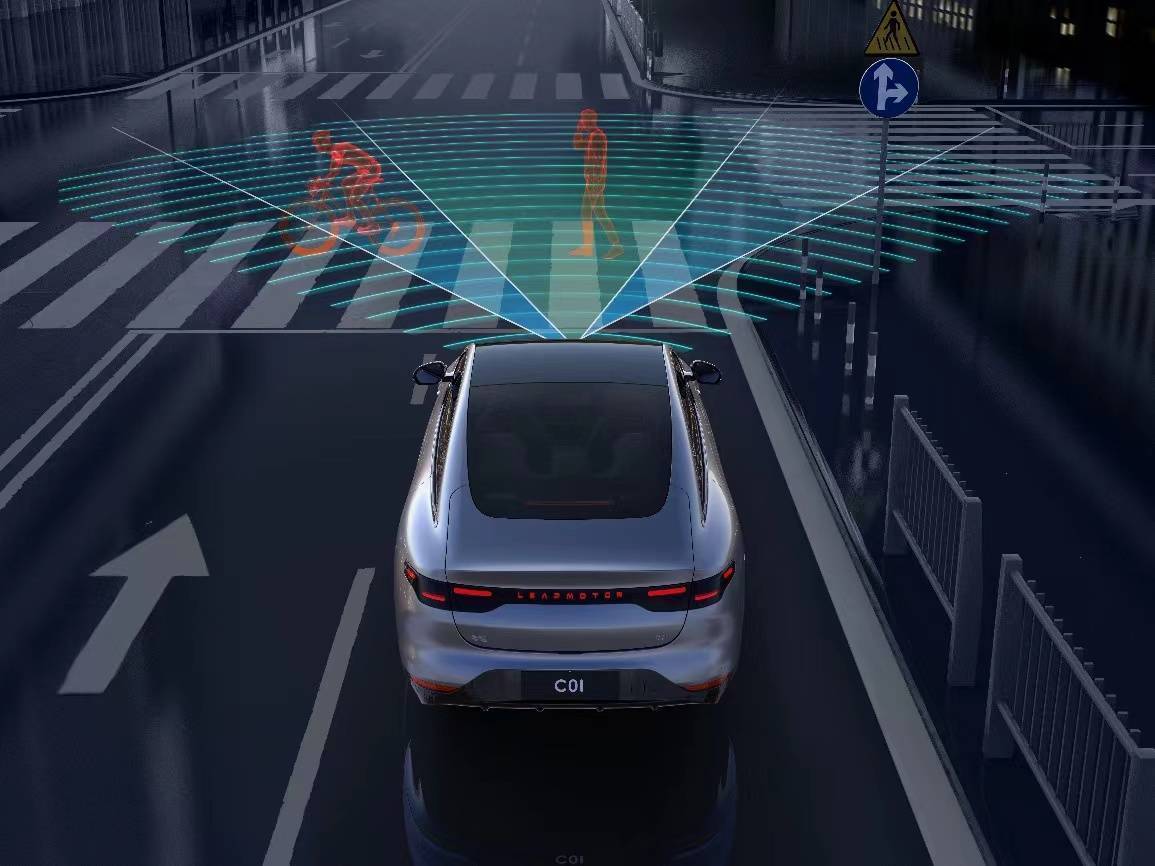 限时售价18.38万-27.68万元，零跑旗舰车型C01上市_搜狐汽车_搜狐网