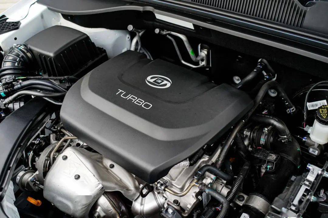 1.5T+CVT，实测油耗6.7L，顶配才8万多！动感好看，但好开吗？_搜狐汽车_搜狐网