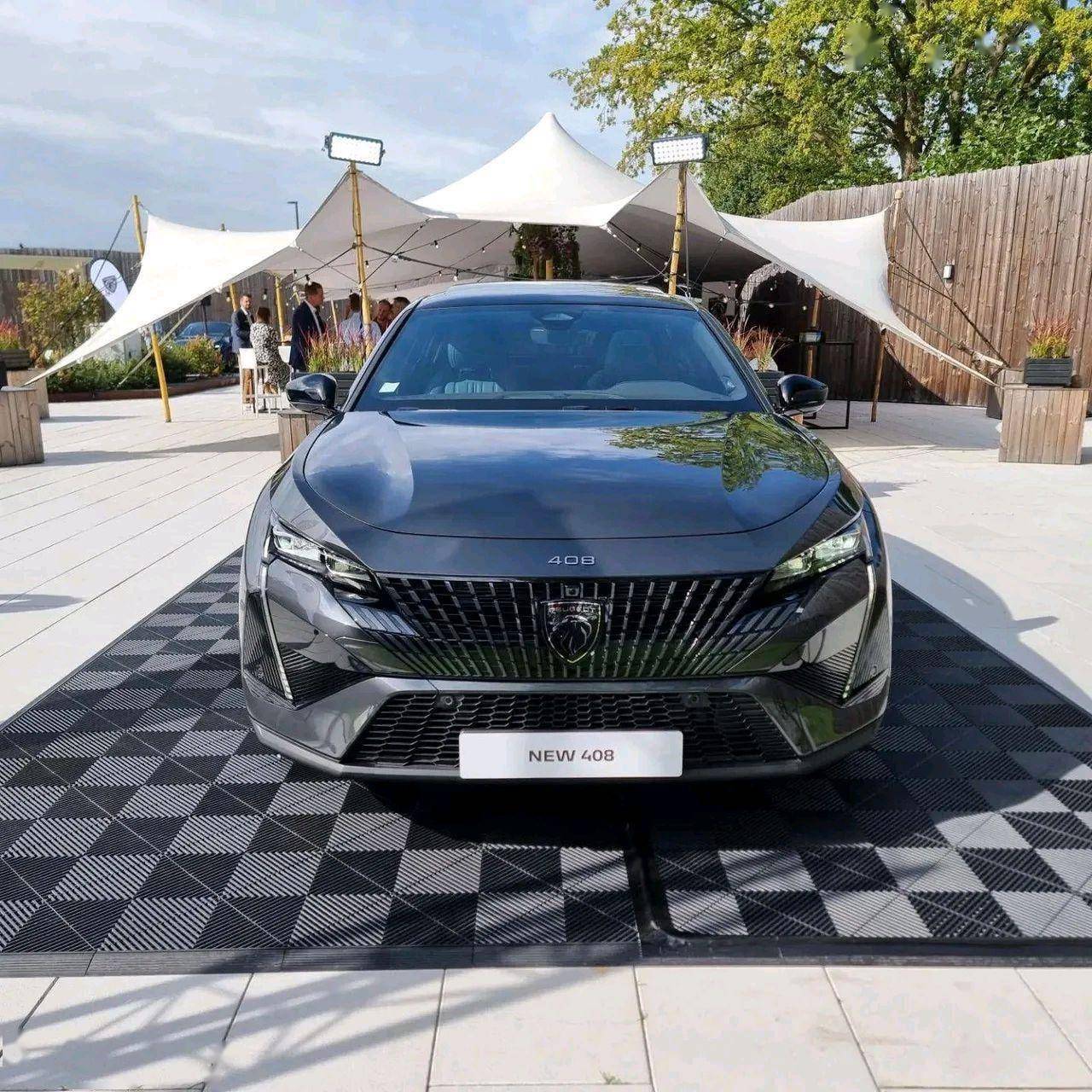 新版标致408X配置曝光，1.6T双涡轮+8AT+数字座舱，新潮大气，_搜狐汽车_搜狐网