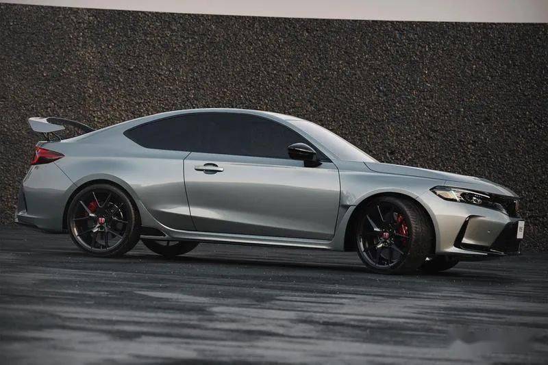 【更显运动气息】设计师打造2023 Honda Civic Type R 全新“双门 Coupe”概念改装_搜狐汽车_搜狐网