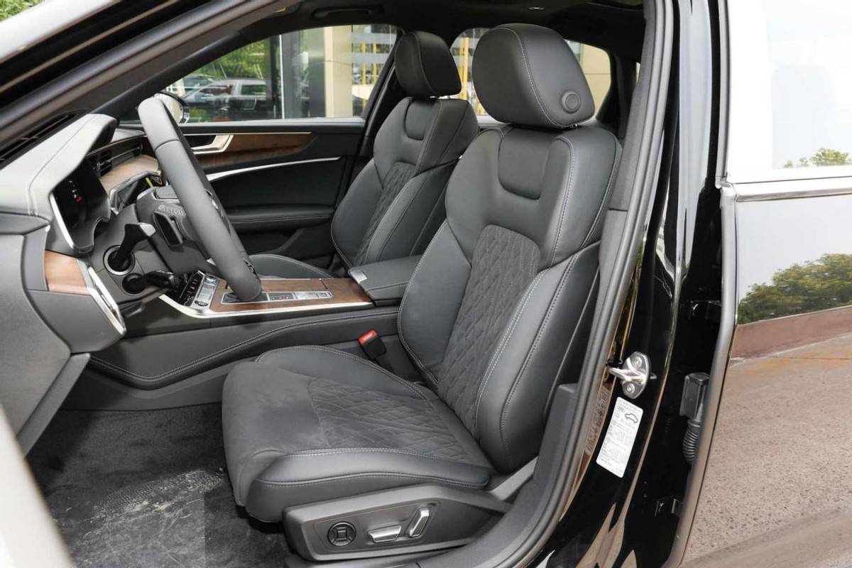 奥迪A6L改款解读，新外观配三套动力，最快5.6秒破百，轴距超3米_搜狐汽车_搜狐网