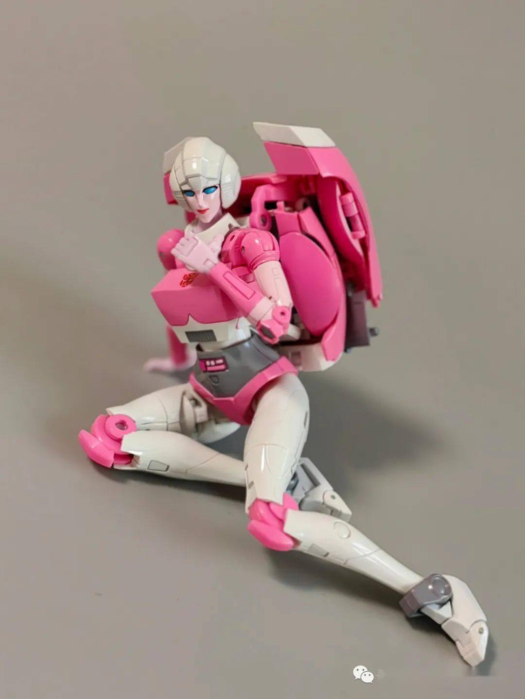 【评玩具】子小天：甜菜测评《变形金刚 MP51阿尔茜，这便是最好的G1造型阿尔茜》_搜狐汽车_搜狐网