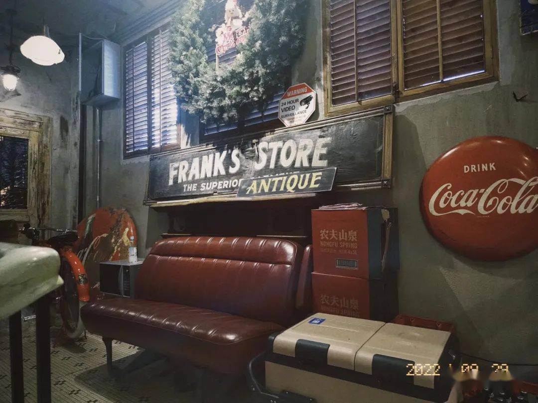 FRANK’S STORE | 融合美式复古和各种古着的集合店，我对这调调没抵抗力啊_感觉_小店_整体