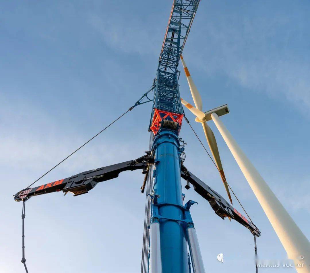 赏心悦目的起重美图，利勃海尔 LTM1650 AKM 吊装 Vestas 风机_搜狐汽车_搜狐网