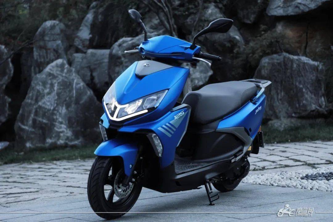 实用亲民的节油“怪”——光阳Jockey125评测_搜狐汽车_搜狐网