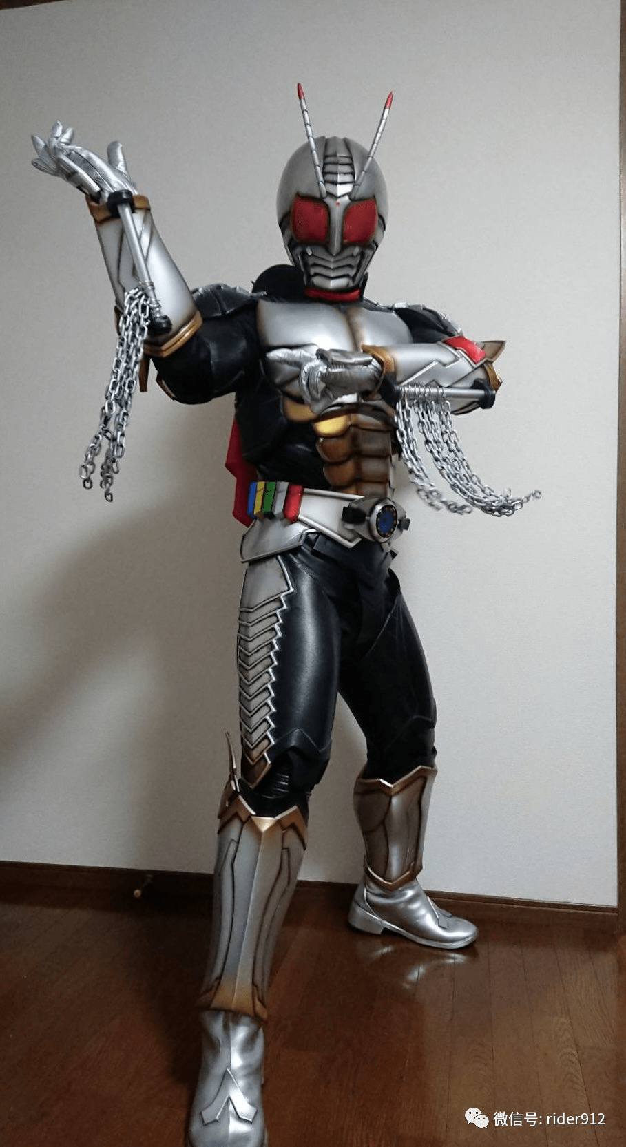 粉丝自制《假面骑士》sic皮套，钻石巫骑霸气，金属强人超越原型_装甲_造型_感觉