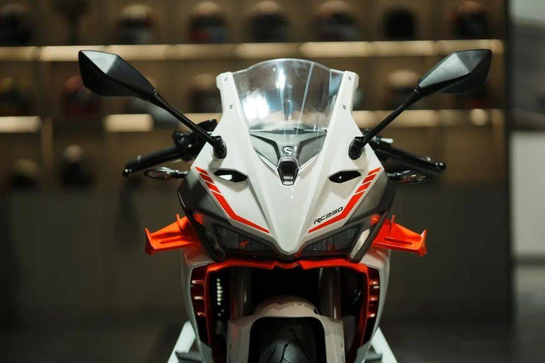 丰富运动仿赛市场，赛科龙RC250加入战局丨摩博会特辑_搜狐汽车_搜狐网