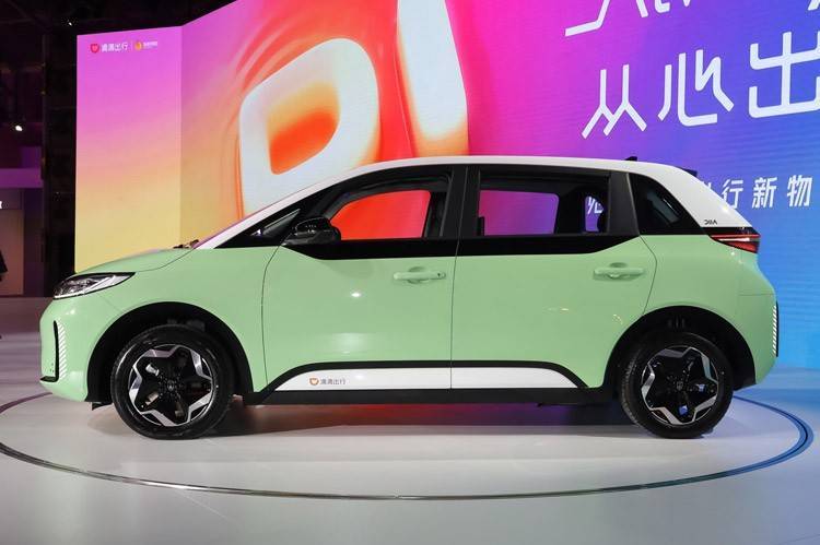 面向个人销售 比亚迪D1标准版售15.78万元_搜狐汽车_搜狐网