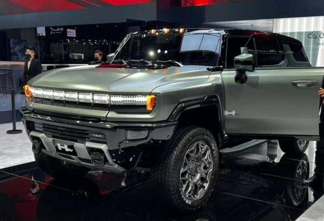 有钱也买不到的越野硬汉！最大功率830马力，GMC HUMMER EV SUV首发亮相_搜狐汽车_搜狐网