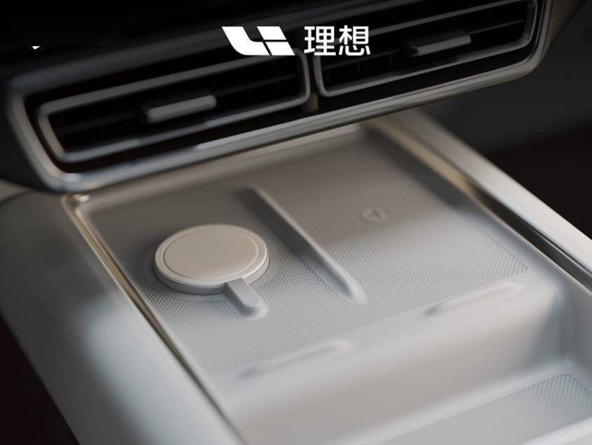 适配理想l9、l8、l7 理想将上线升级版无线充电面板 搜狐汽车 搜狐网