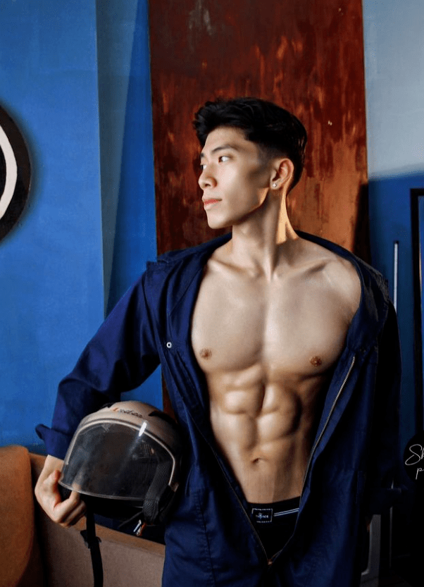 帅气的肌肉教练@Quốc Huy