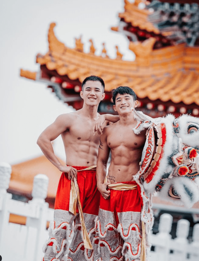 雄狮少年@HSIAO WEI-JEN_侵权_合作_洽谈