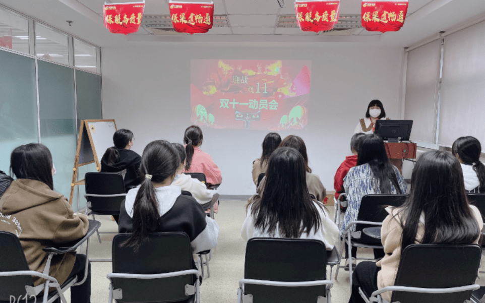 客户邮件收得快收得好，离不开他们的“神助攻”！_北京中心_问题_旺季