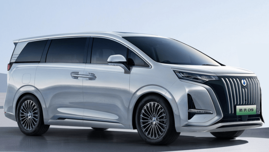 豪华纯电MPV“一哥”之争！极氪009和腾势D9，到底谁更强？_搜狐汽车_搜狐网