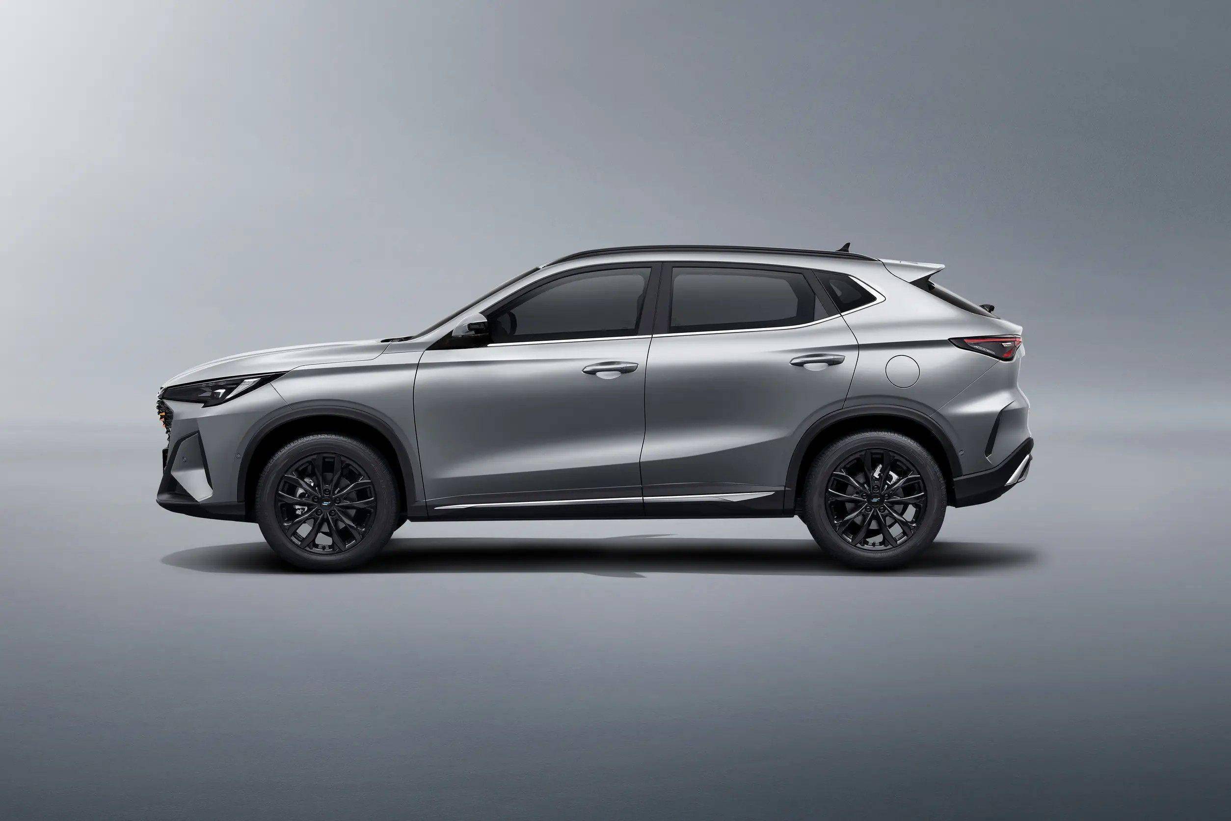 长安欧尚X5 PLUS预售，配30寸三联屏，1.5T动力，9.99万起售_搜狐汽车_搜狐网