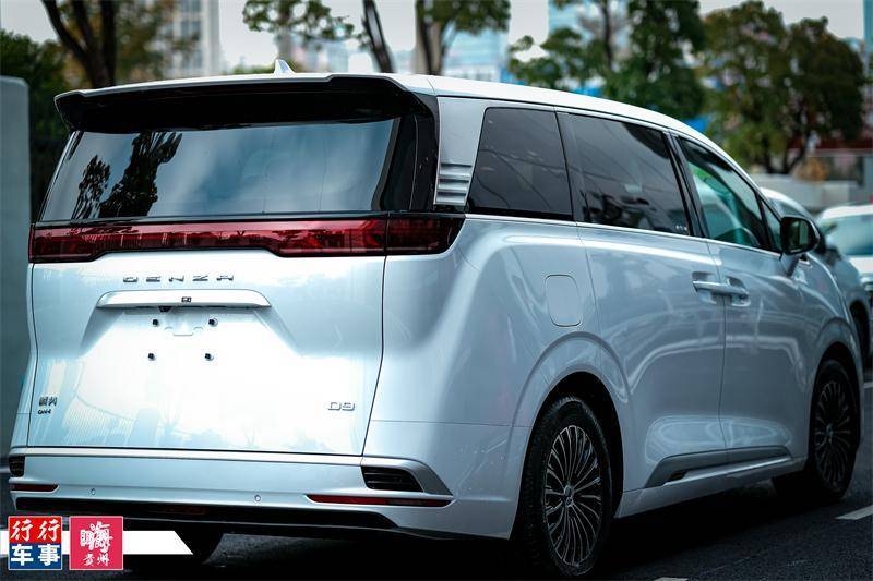 高端豪华MPV：腾势D9贵阳到店实拍_搜狐汽车_搜狐网