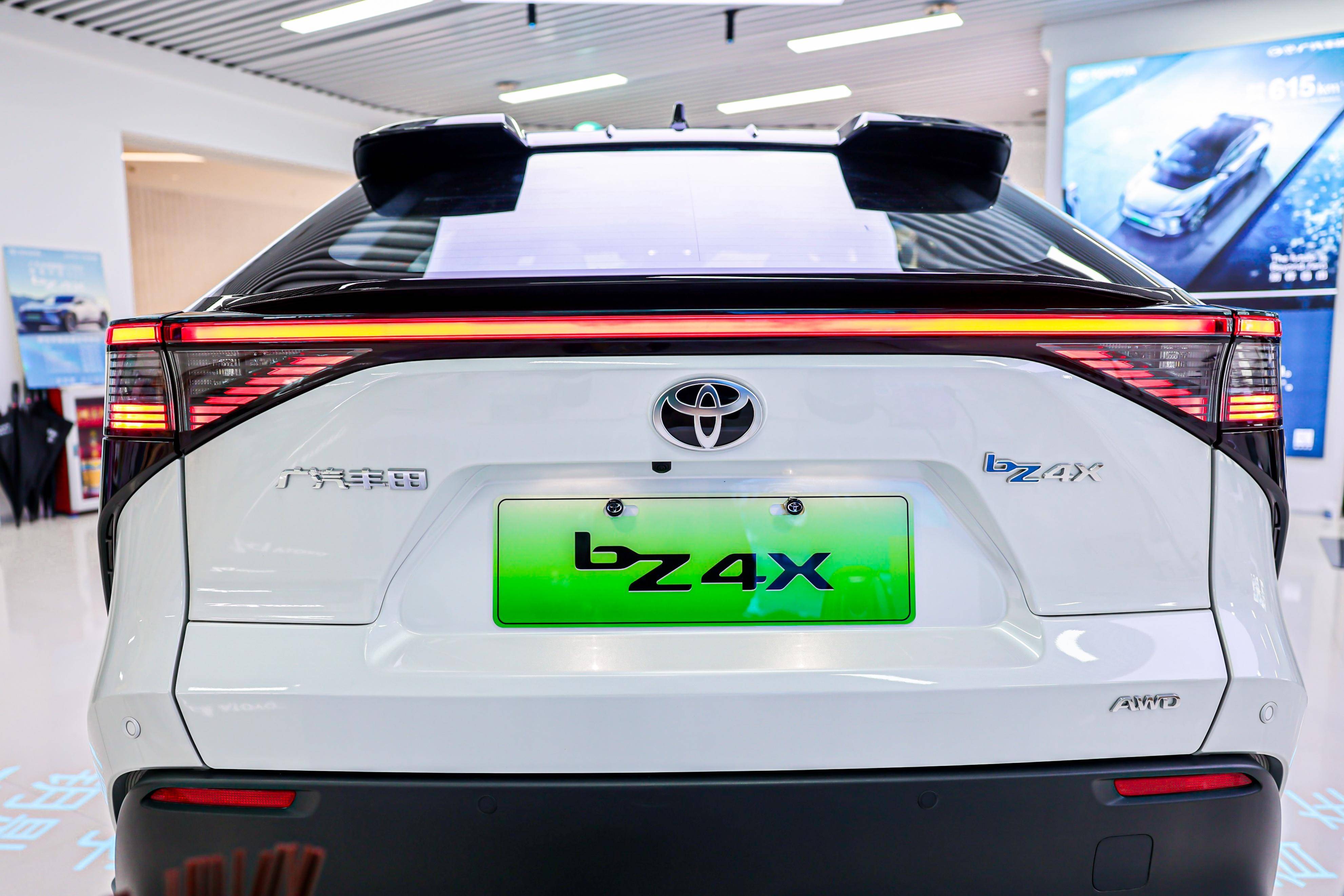 19.98万元起标配领先科技，广汽丰田bZ4X全国到店上市_搜狐汽车_搜狐网