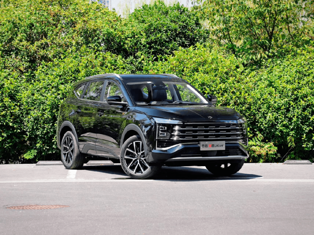 10万不到买国产中型SUV，轴距2830mm，7座大空间，家用必看！_搜狐汽车_搜狐网