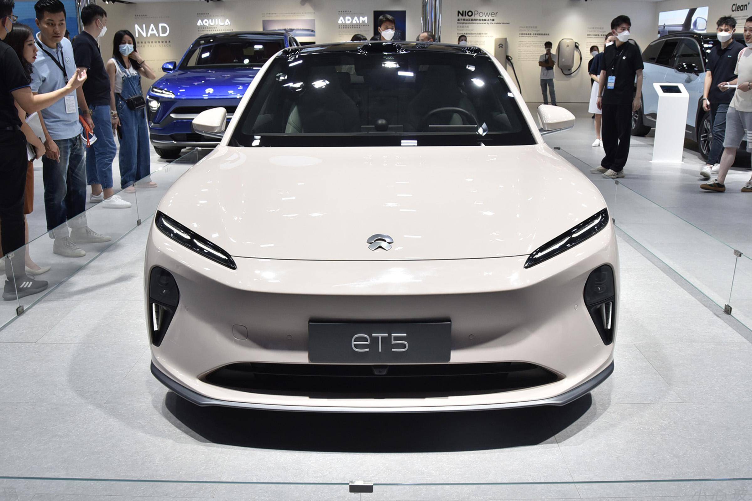 手握30多万的预算，蔚来ET5值得选择吗？_搜狐汽车_搜狐网