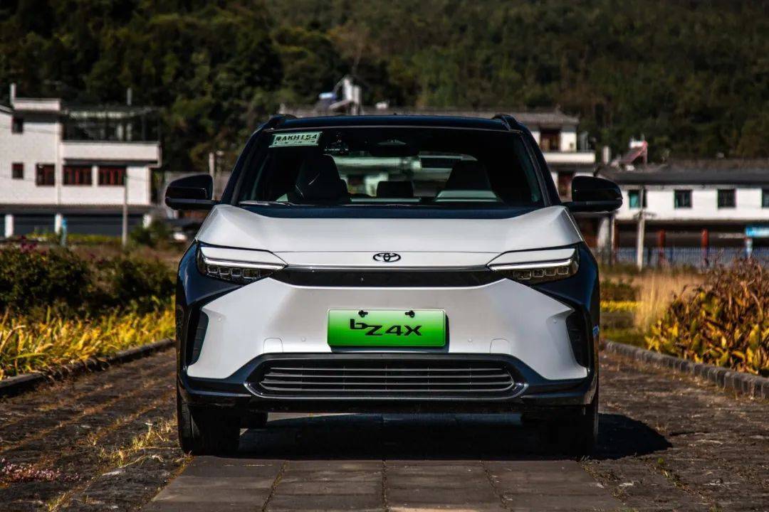 广汽丰田bZ4X，一切从务实出发_搜狐汽车_搜狐网